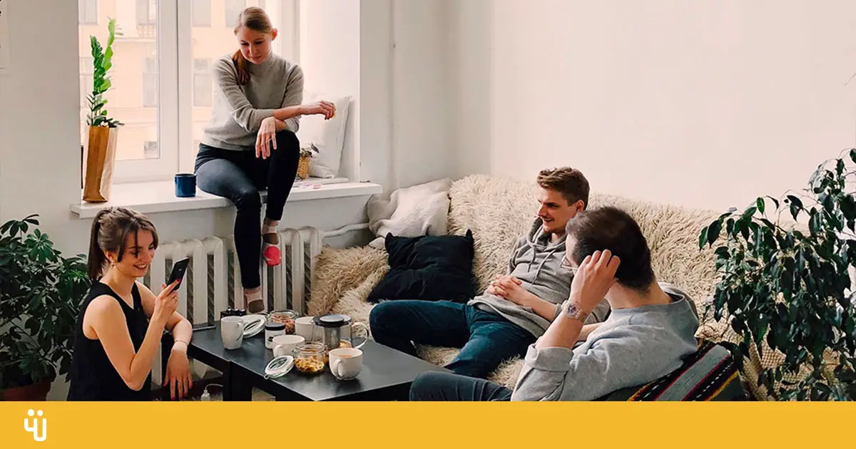 Instagram Starts Rolling Out Collaborative Group Stories