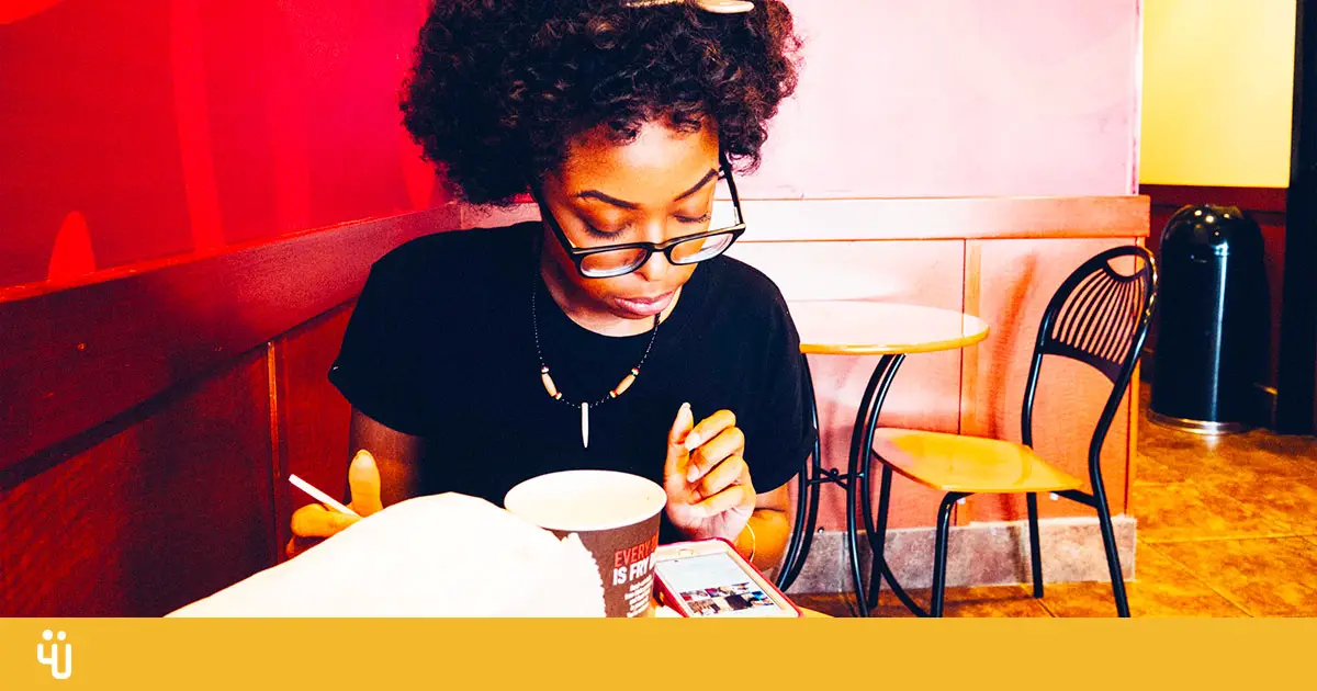 Facebook Tests Bringing Messaging And Calls Back Into Its Main App